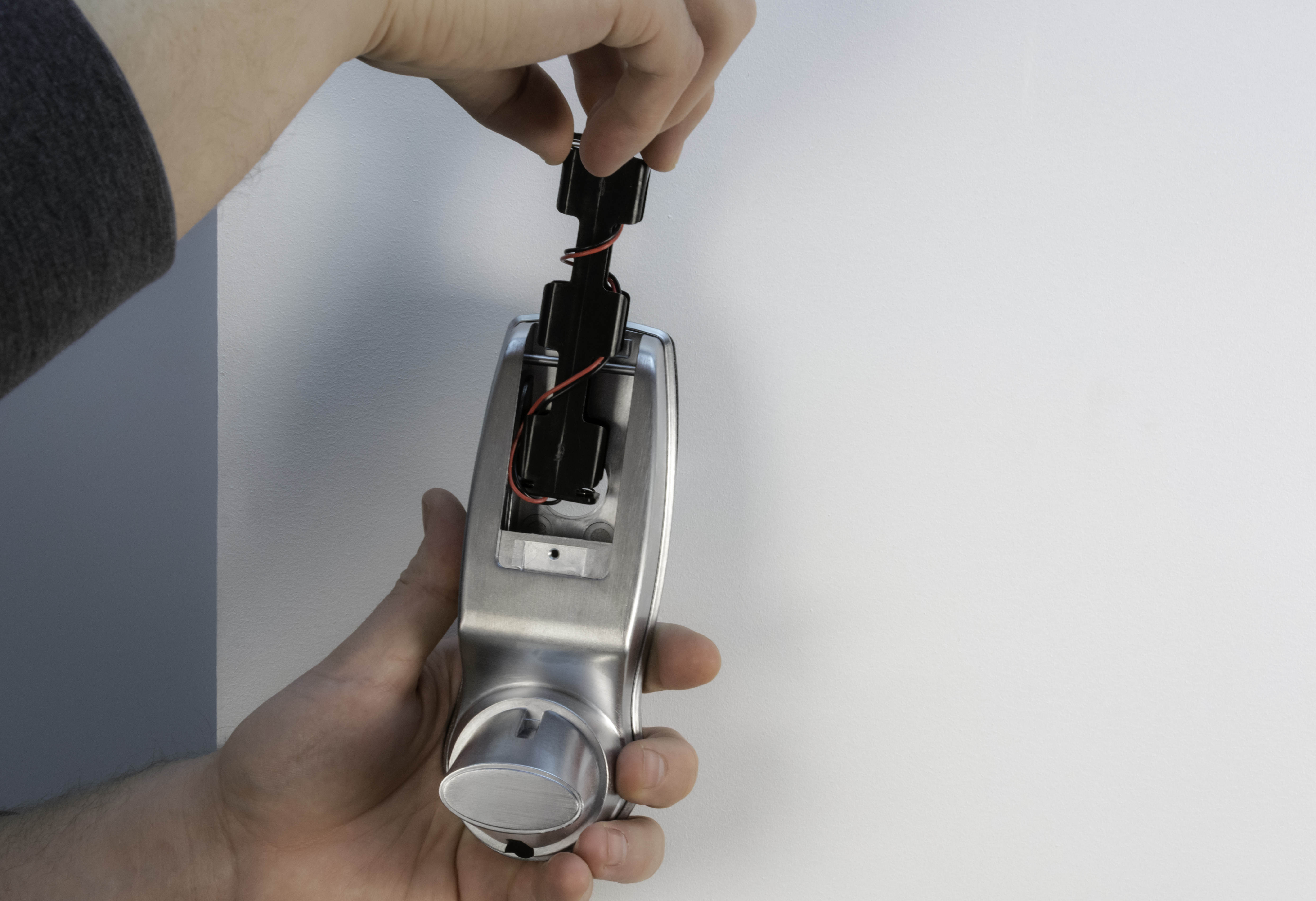 600 Series Hardware Installation (openEDGE Light Duty Commercial Levers ...