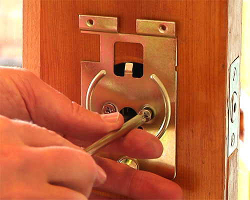 500 Series Deadbolt Hardware Installation (openEDGE Residential Grade ...