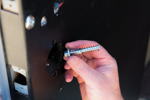 5000 Series Exit Bar Installation